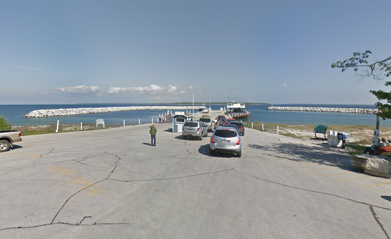 Northport Pier Ferry Dock - Live Webcam 【 USA