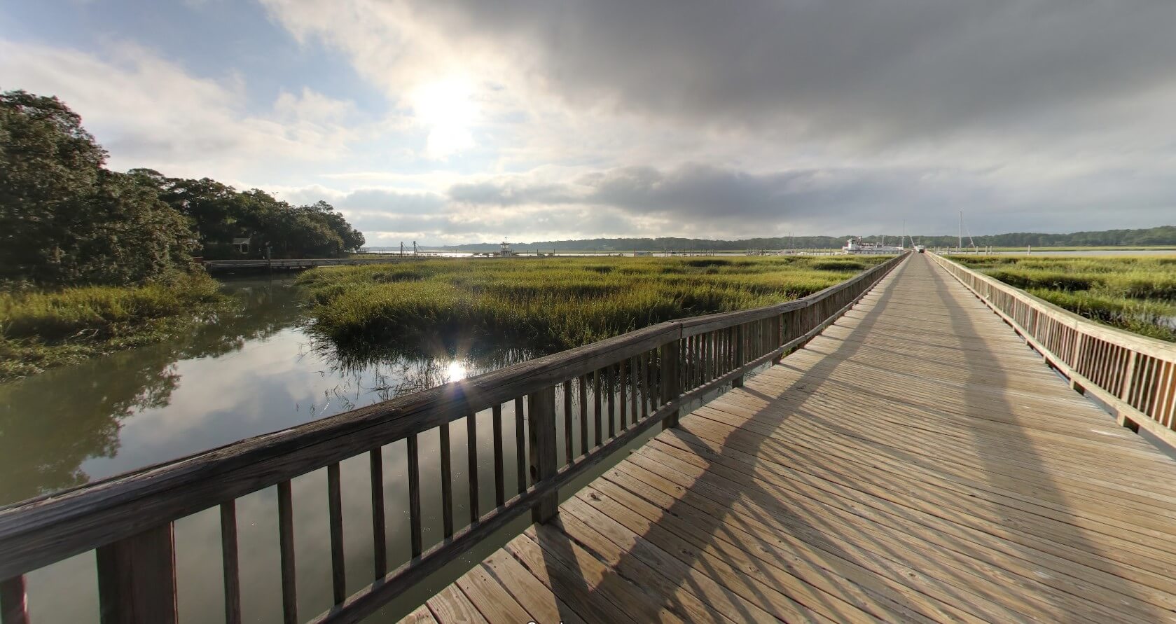 Live Webcam in Hilton Head Island - Broad Creek Marina
