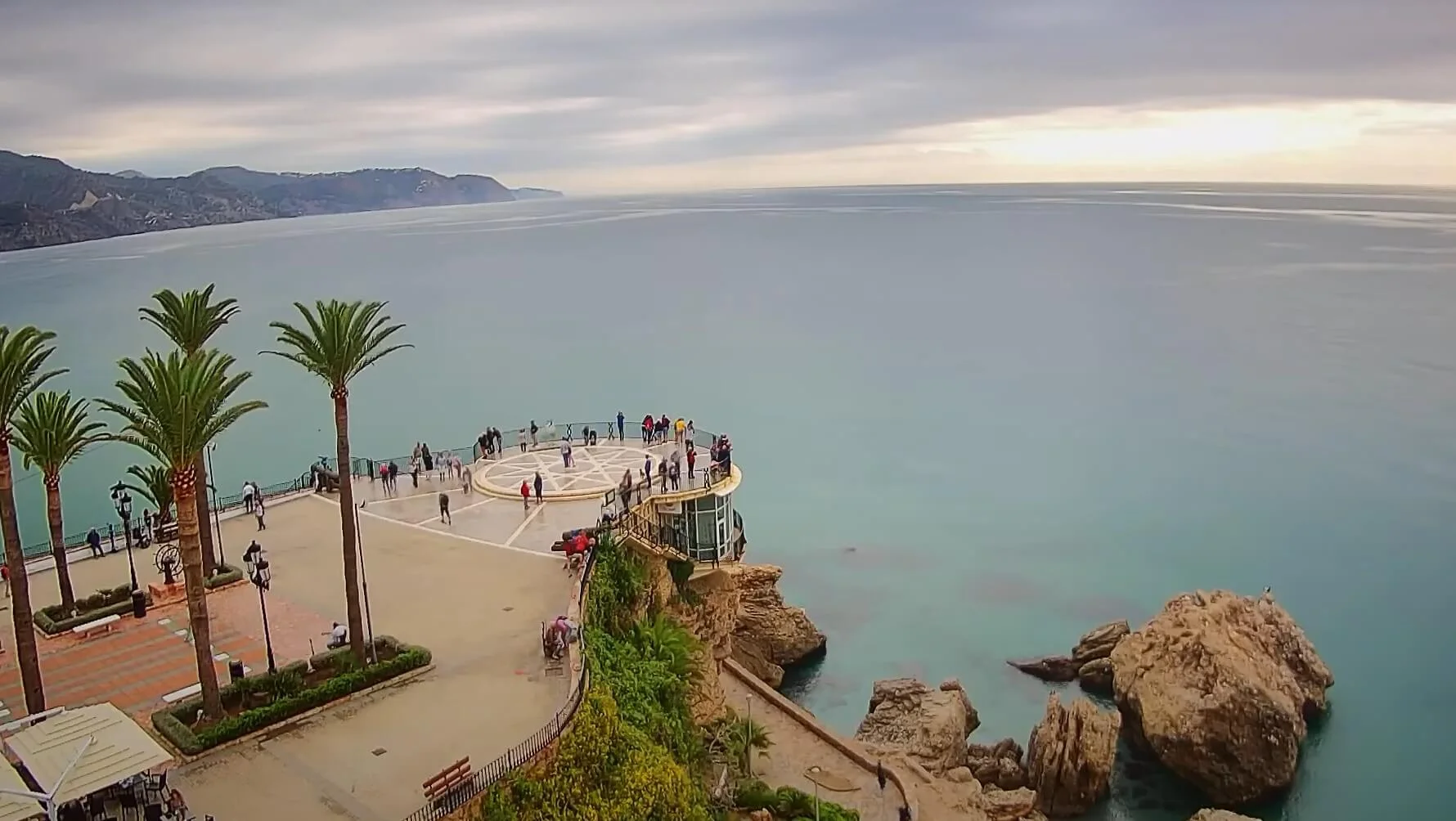 Balcón De Europa, Nerja Webcam - Spain 🎦