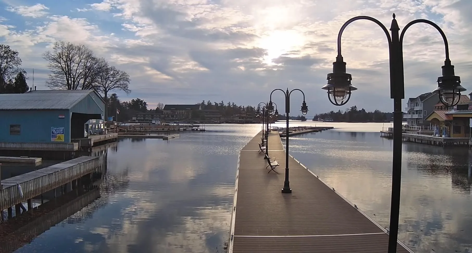 Alexandria Bay Docks Webcam - USA 🎦