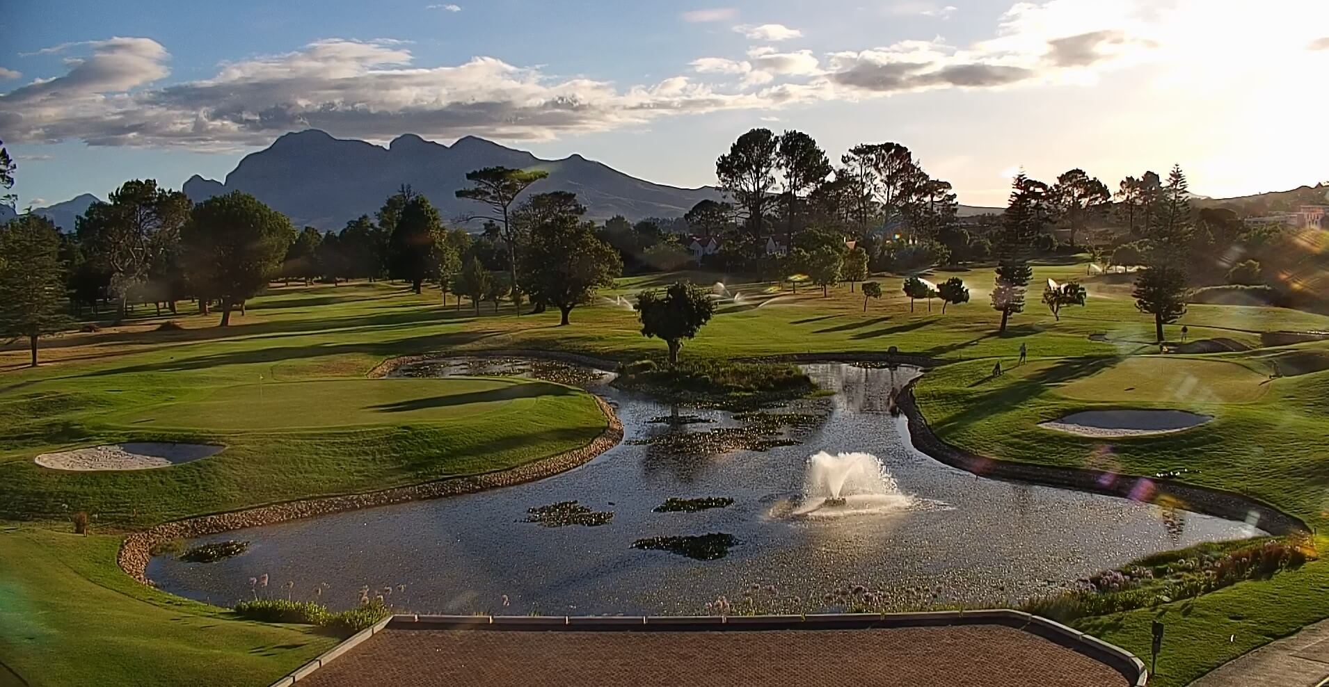 Paarl Golf Club Webcam - South Africa 🎦