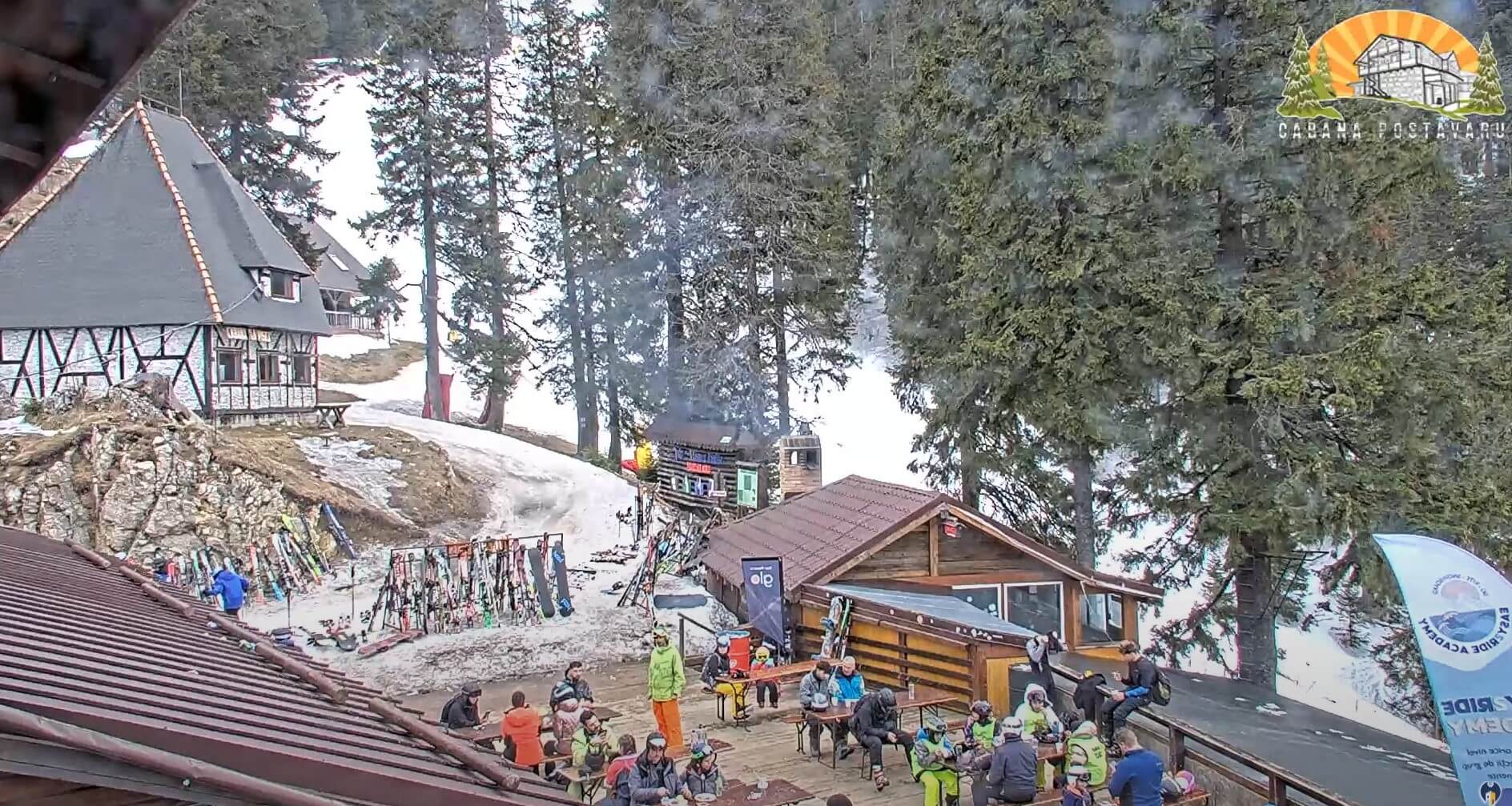 Poiana Brasov, Cabana Postavarul Webcam - Romania 🎦