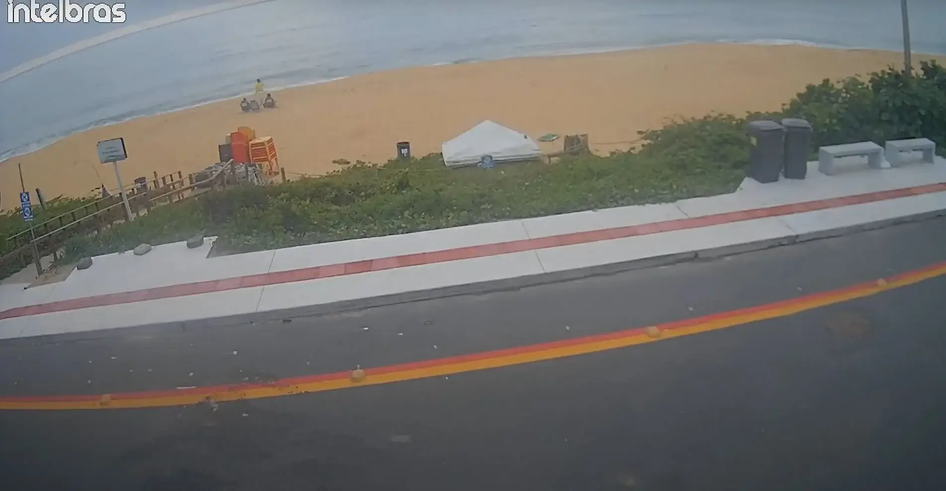 Praia Do Estaleiro Webcam - Brazil 🎦
